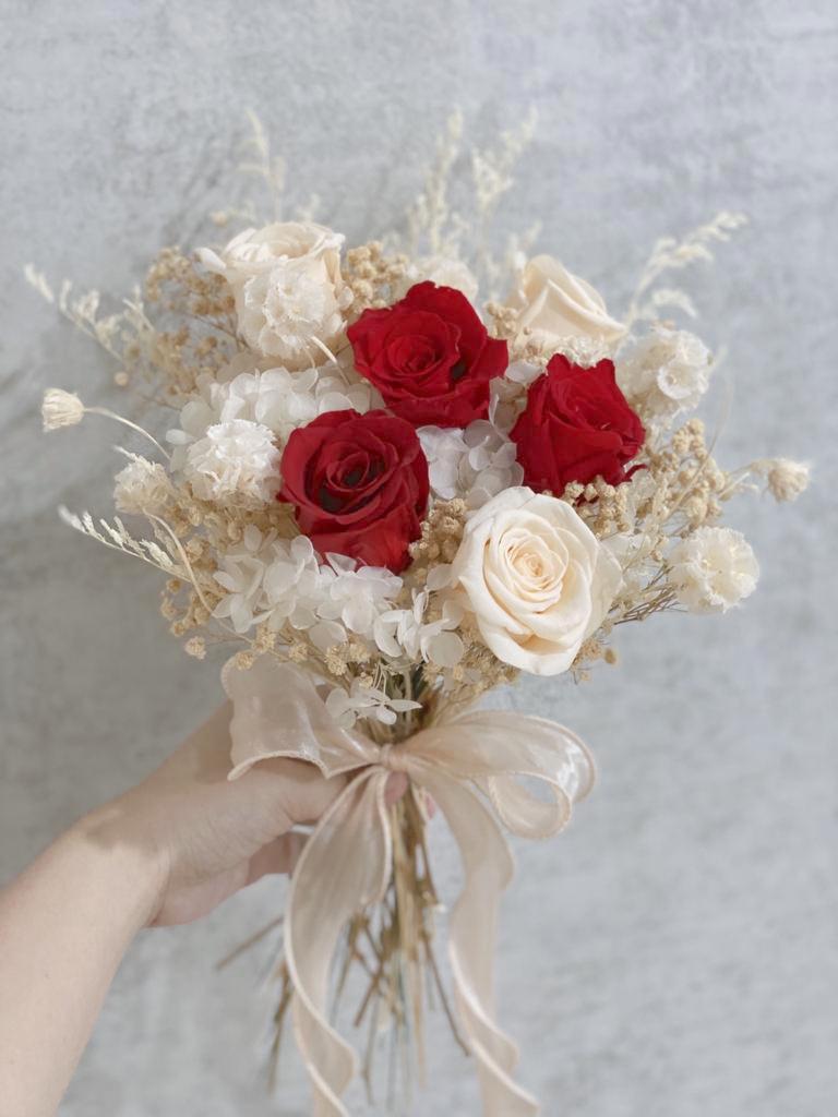 Posy Mixed Roses Preserved Bouquet - Rustic Style – www.wgifts.sg